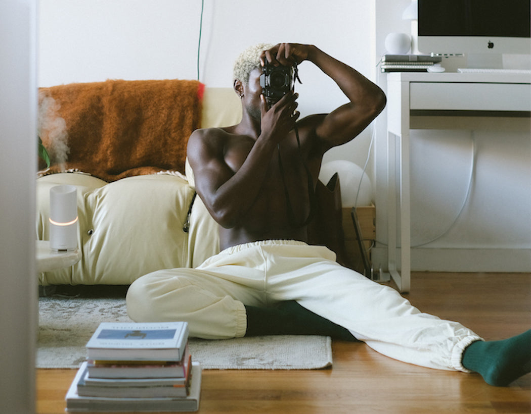 At Home With Model and Influencer Deon Hinton – Vitruvi